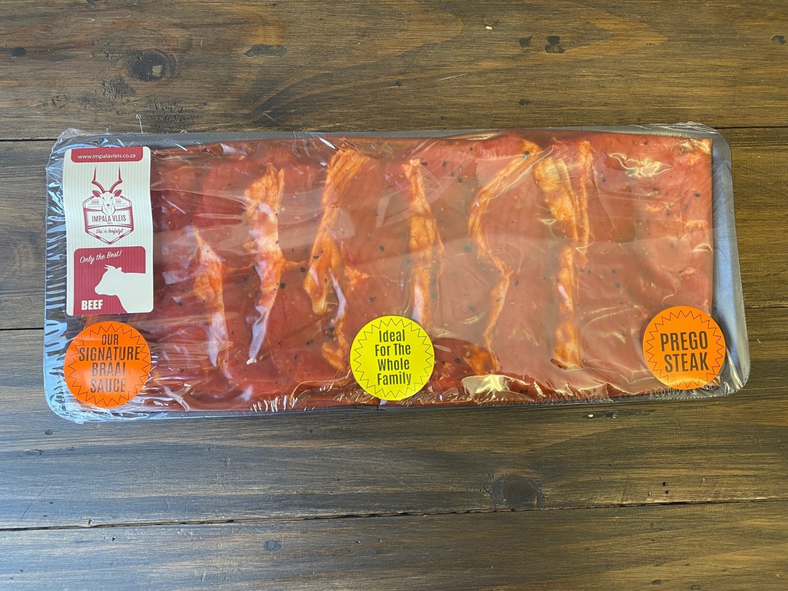 Prego’s – Beef Sirloin Prego Steaks x 8 Signature Braai Sauce (1.5kg ...