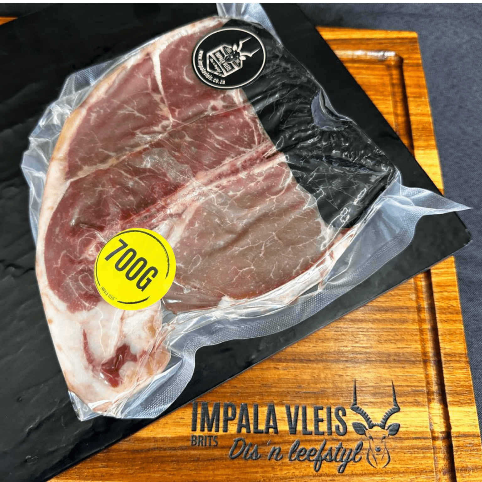 Beef T-Bone Thick Cut XL (700g) - Impala Vleis Brits™